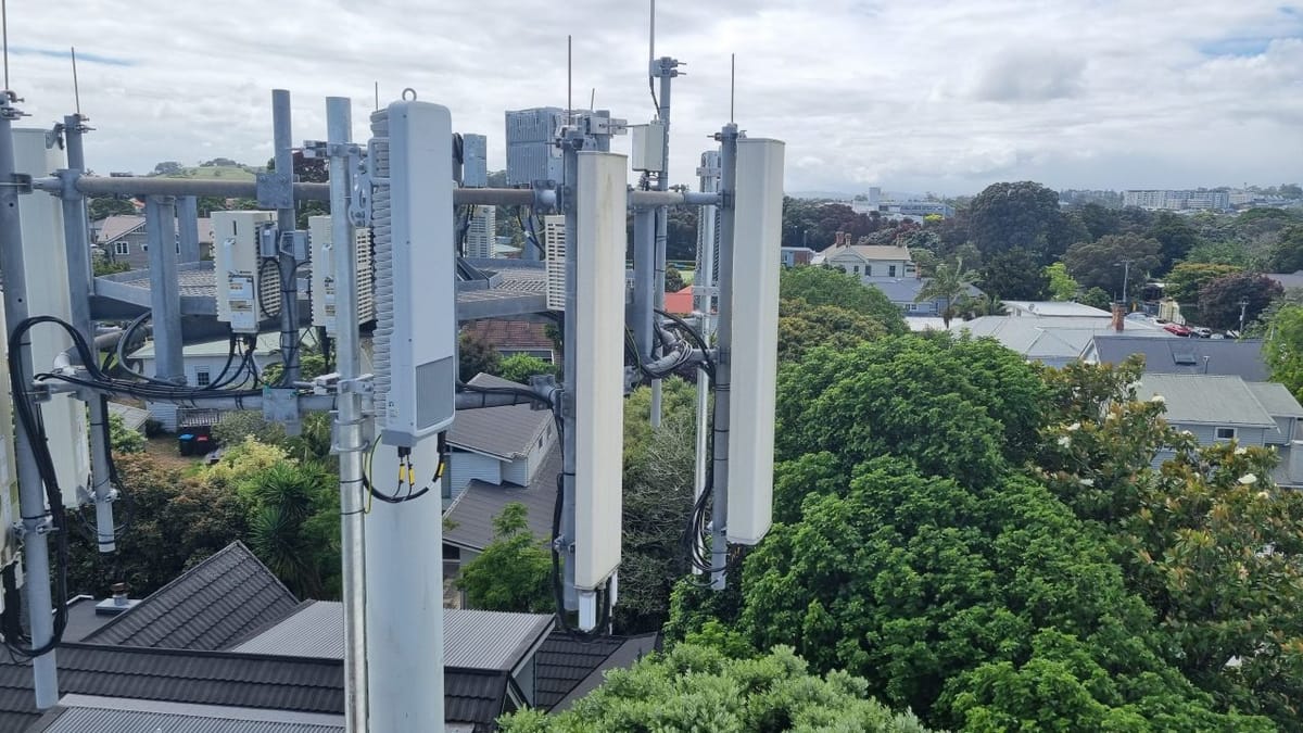 Samsung expands Auckland Spark 5G - Download Weekly